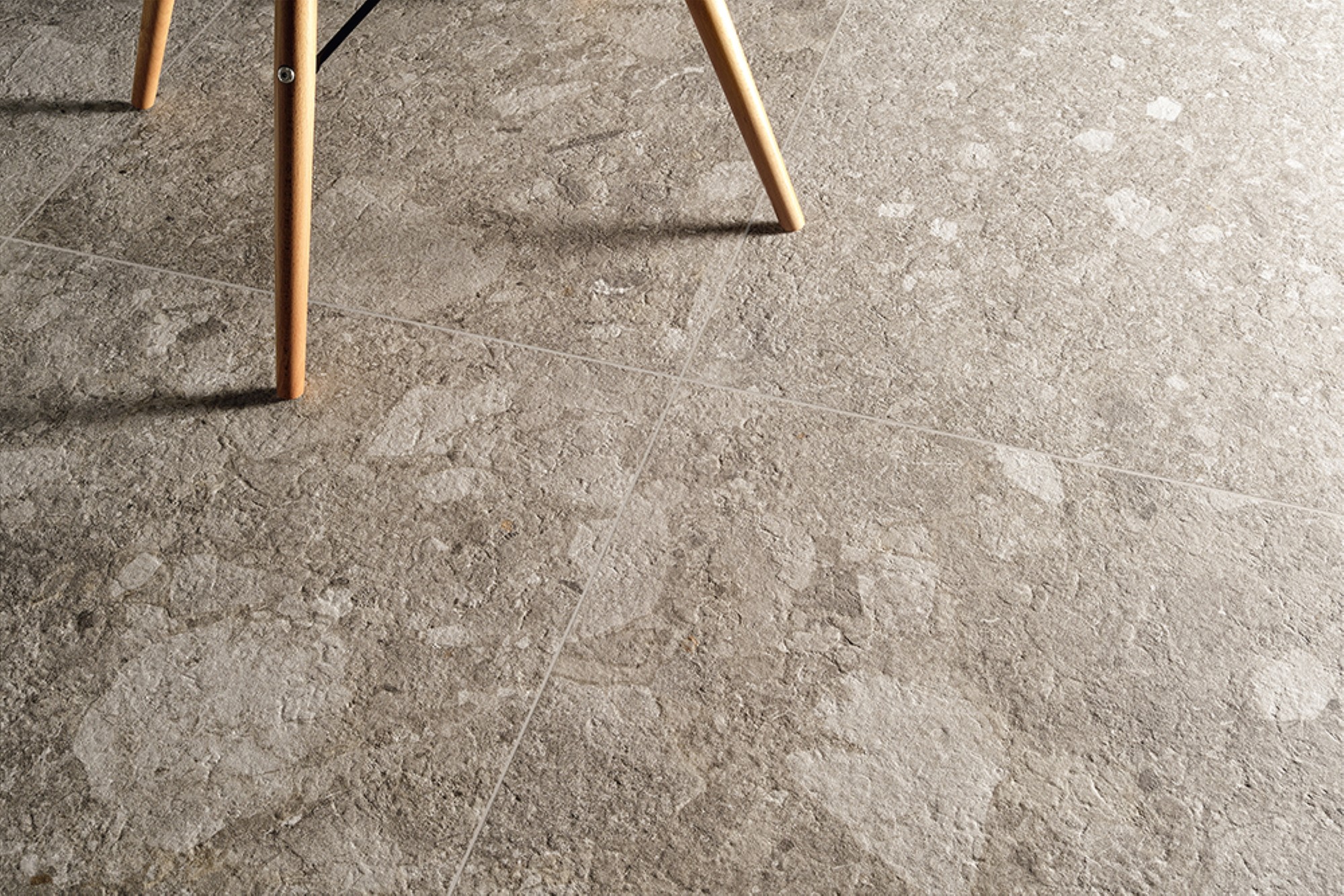 Breccia Grigio Chiaro Matte 24"x48 Porcelain Tile | GENROSE