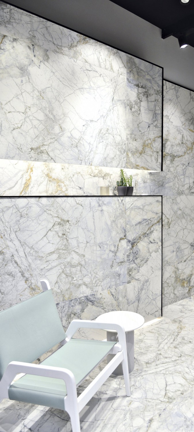 Legacy White Brushed 40"X70 Porcelain Tile | GENROSE