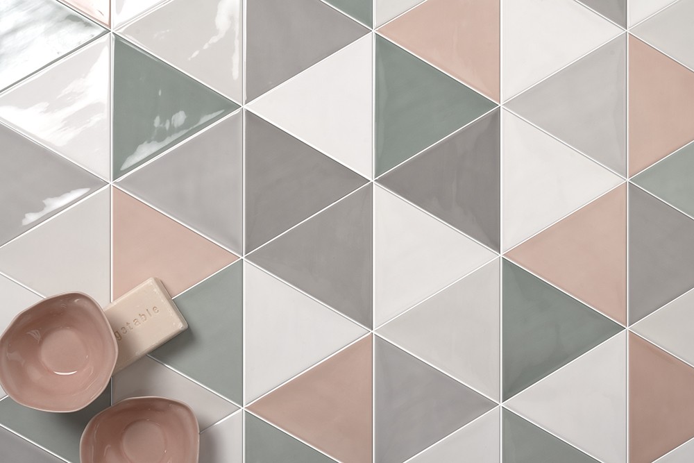 Link Bianco Glossy 5.2"X4.5" Triangle Ceramic Tile | GENROSE