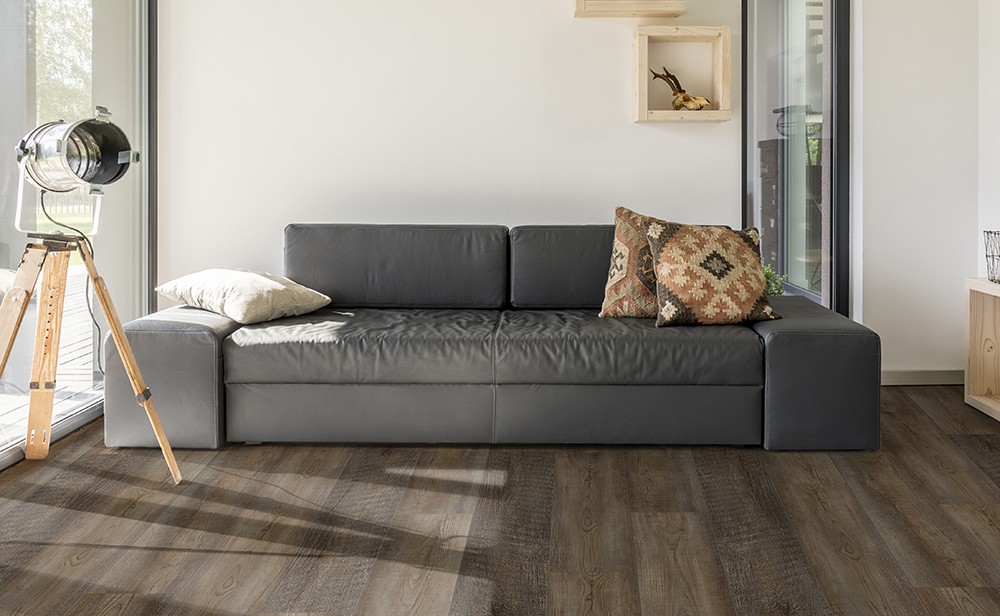 Majestic | Glue Down Rainier Matte 7"x48 Luxury Vinyl | GENROSE