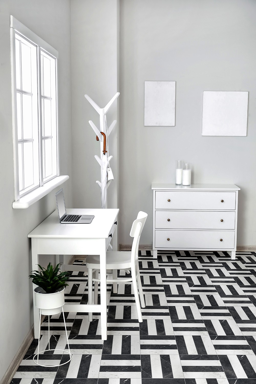 Piazza Nero Marquina Matte 3"X12 Porcelain Tile | GENROSE