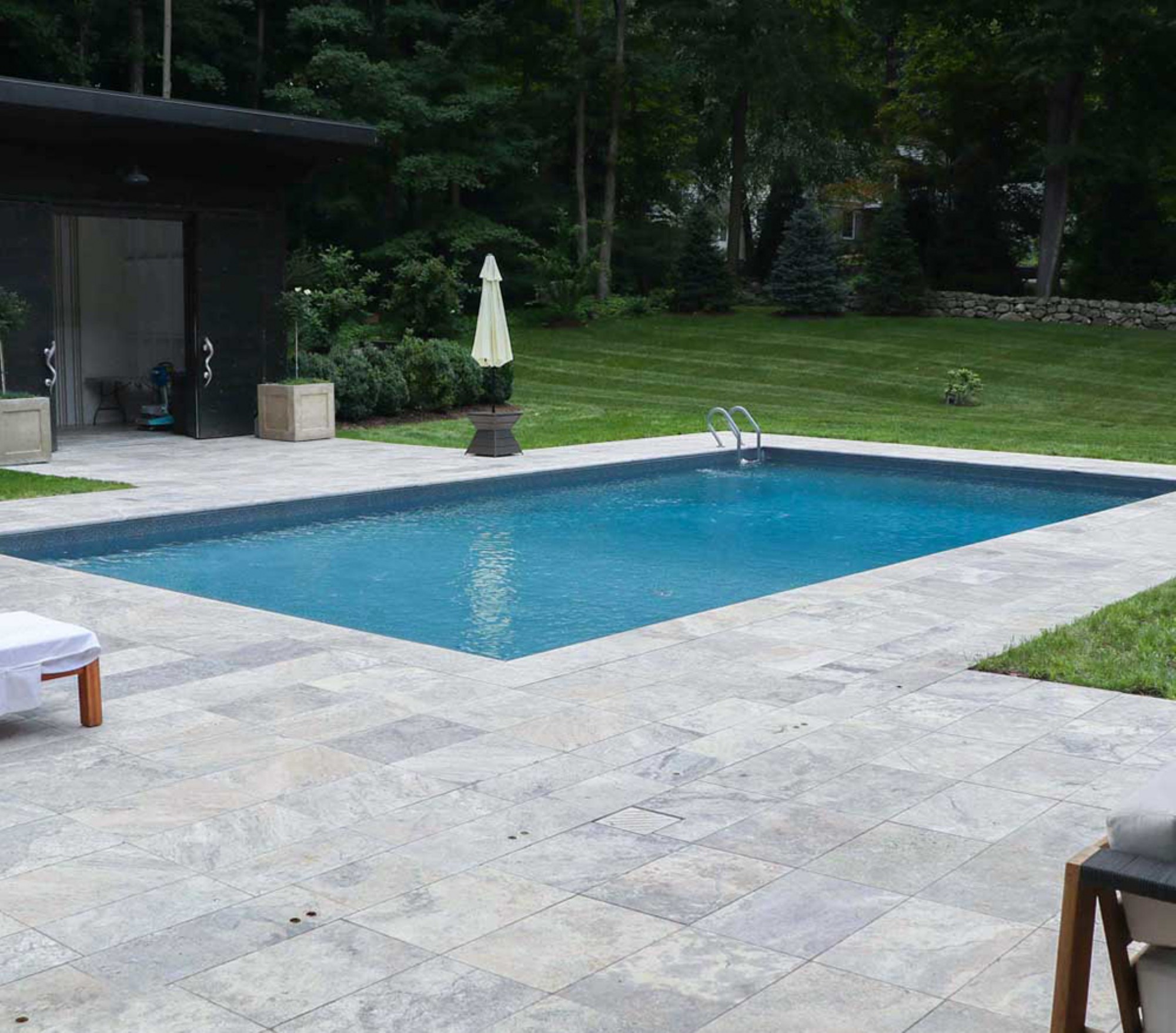 Platinum Platinum Tumbled 24"x24" 3cm Paver Pavers | Natural Stone ...
