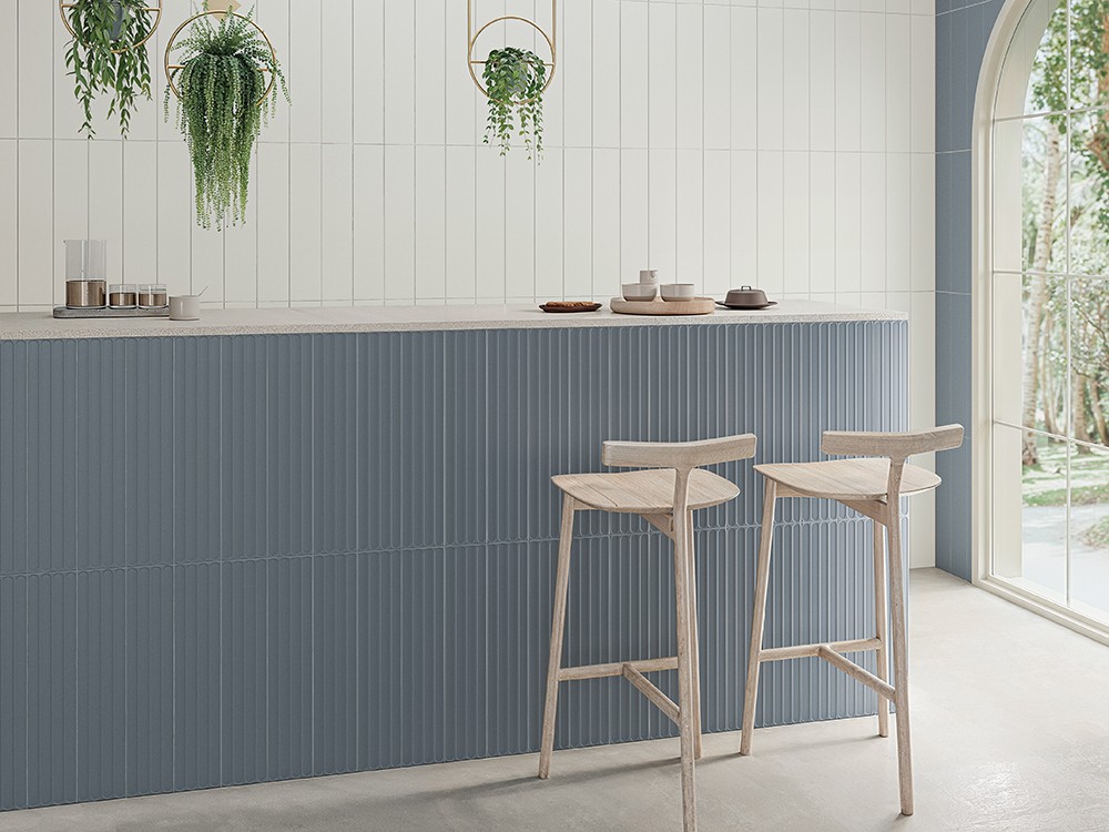 Plinto White Matte 4.2"x21.3" Ceramic Tile | GENROSE