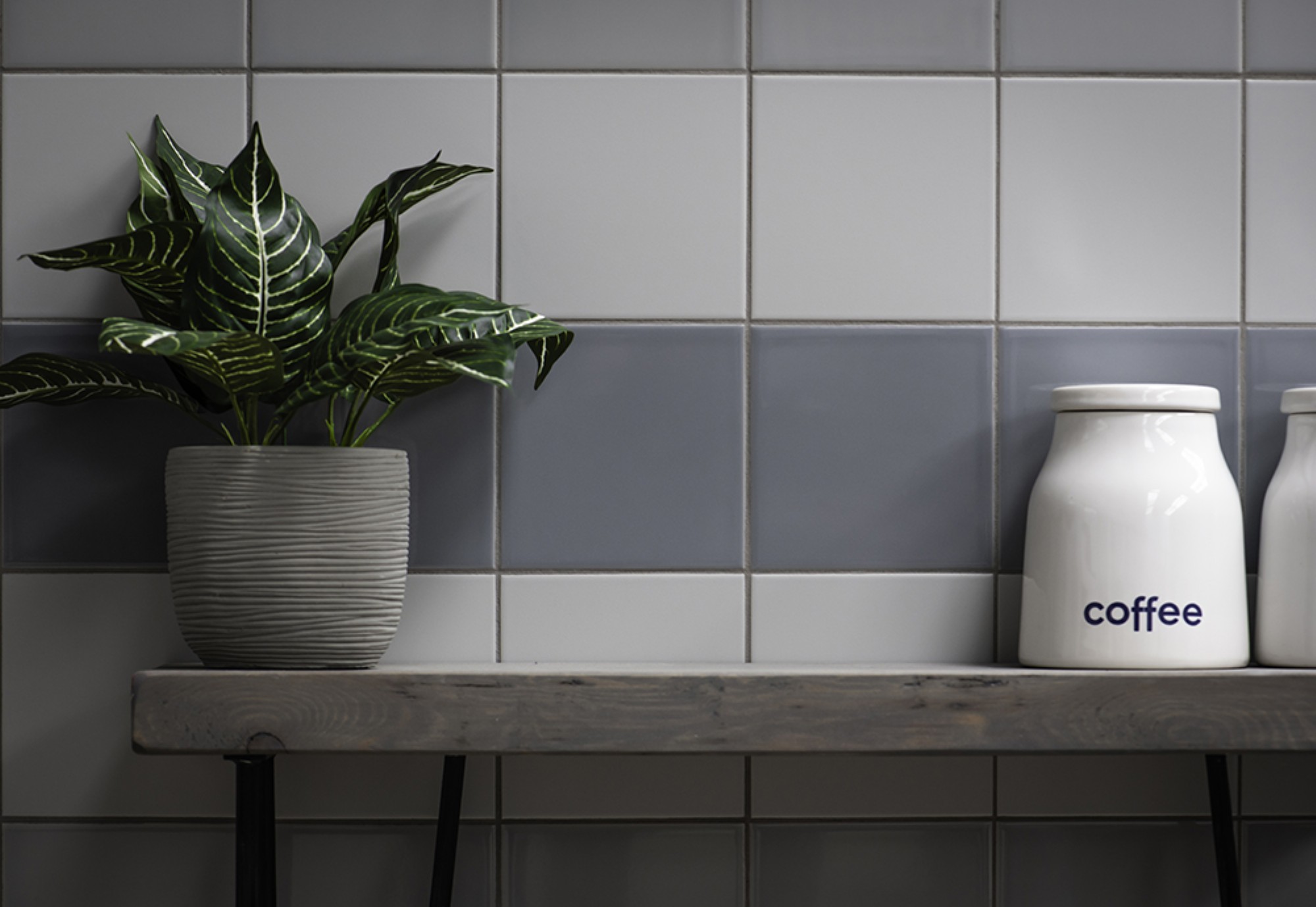 Prismatics Storm Grey Gloss 8"x8" Wall Ceramic Tile | GENROSE