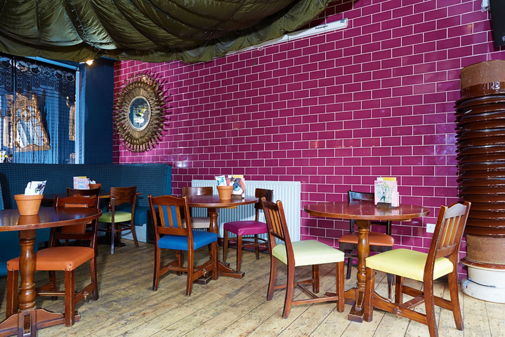 Prismatics Magenta Gloss 4"x8" Wall Ceramic Tile | GENROSE