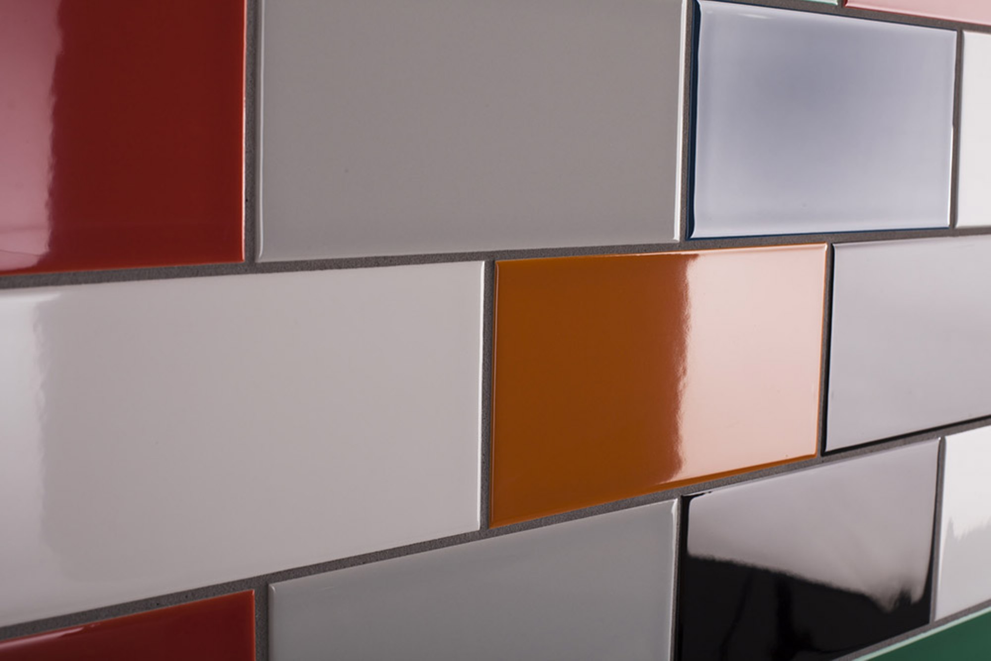 Prismatics White Gloss 4"x8" Wall Ceramic Tile | GENROSE