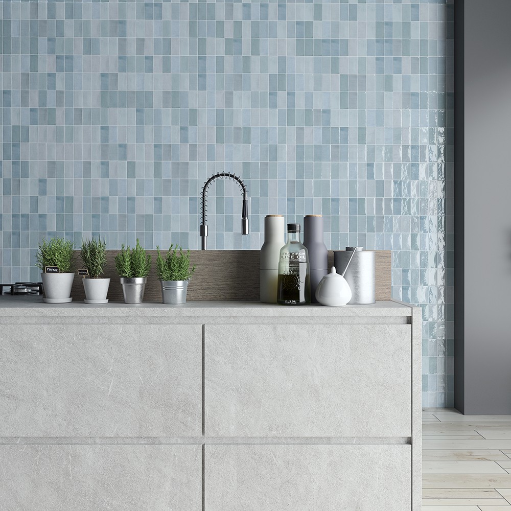 Shadow Aqua Glossy 2.5"x5 Ceramic Tile | GENROSE