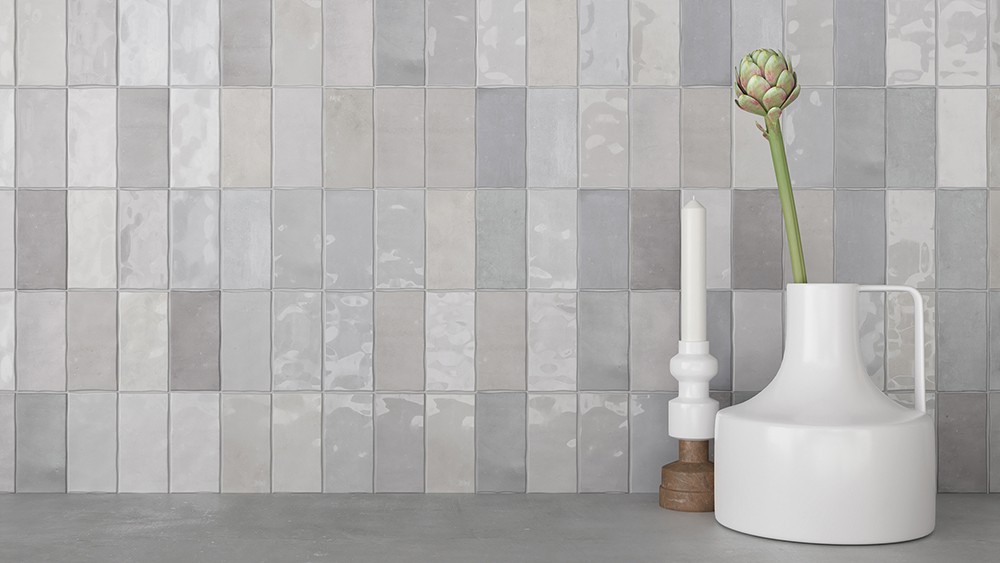 Shadow Grey Glossy 2.5"x5 Ceramic Tile | GENROSE