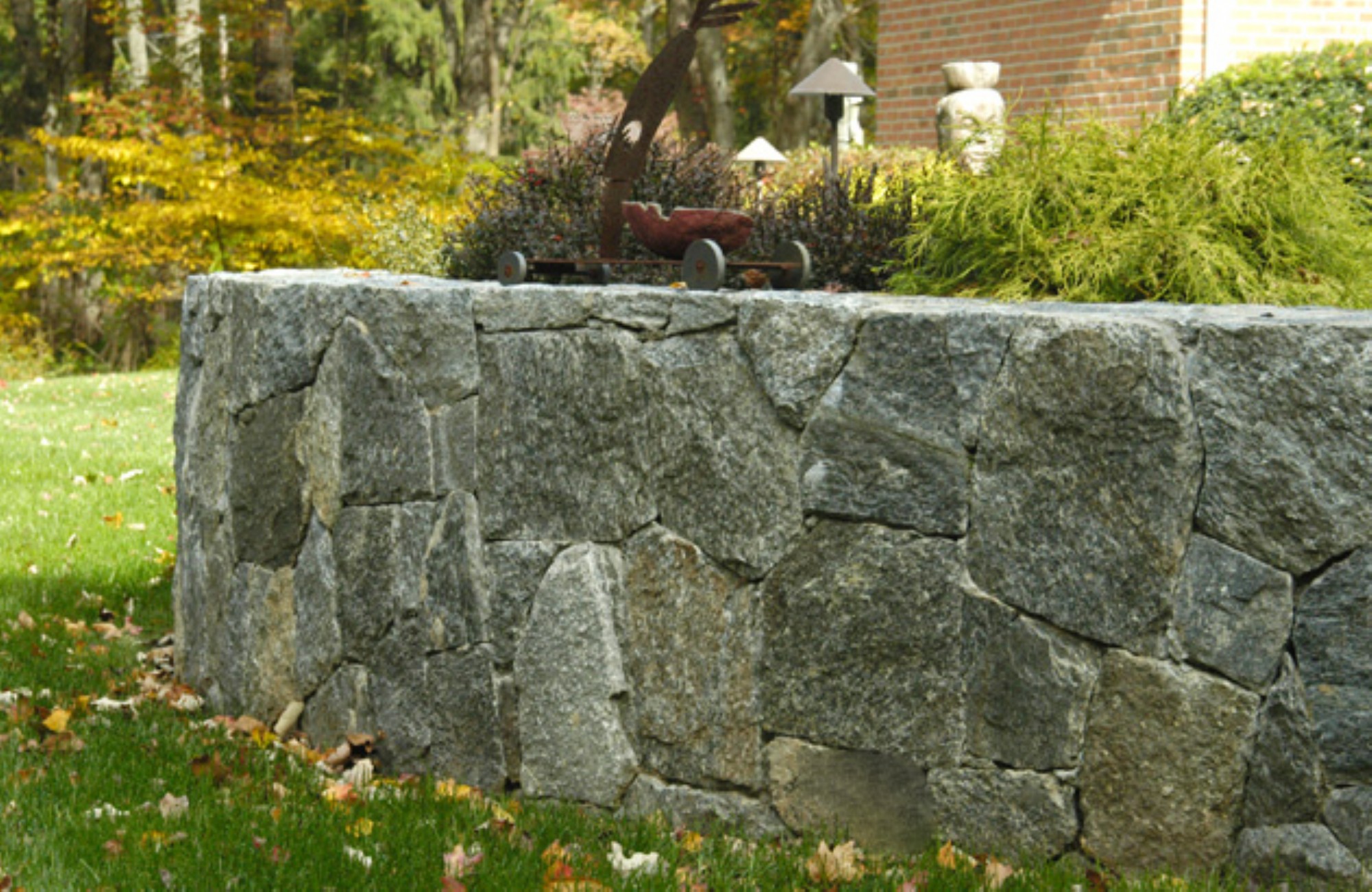 Storm Cloud Storm Cloud Natural Veneer - Mosaic Exterior Stone | GENROSE