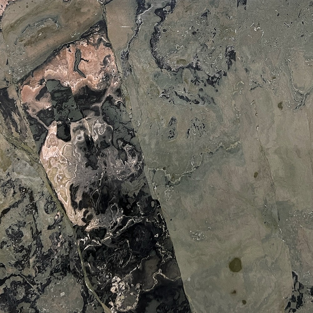 Verde Bamboo Granite Slabs - Green banded stone